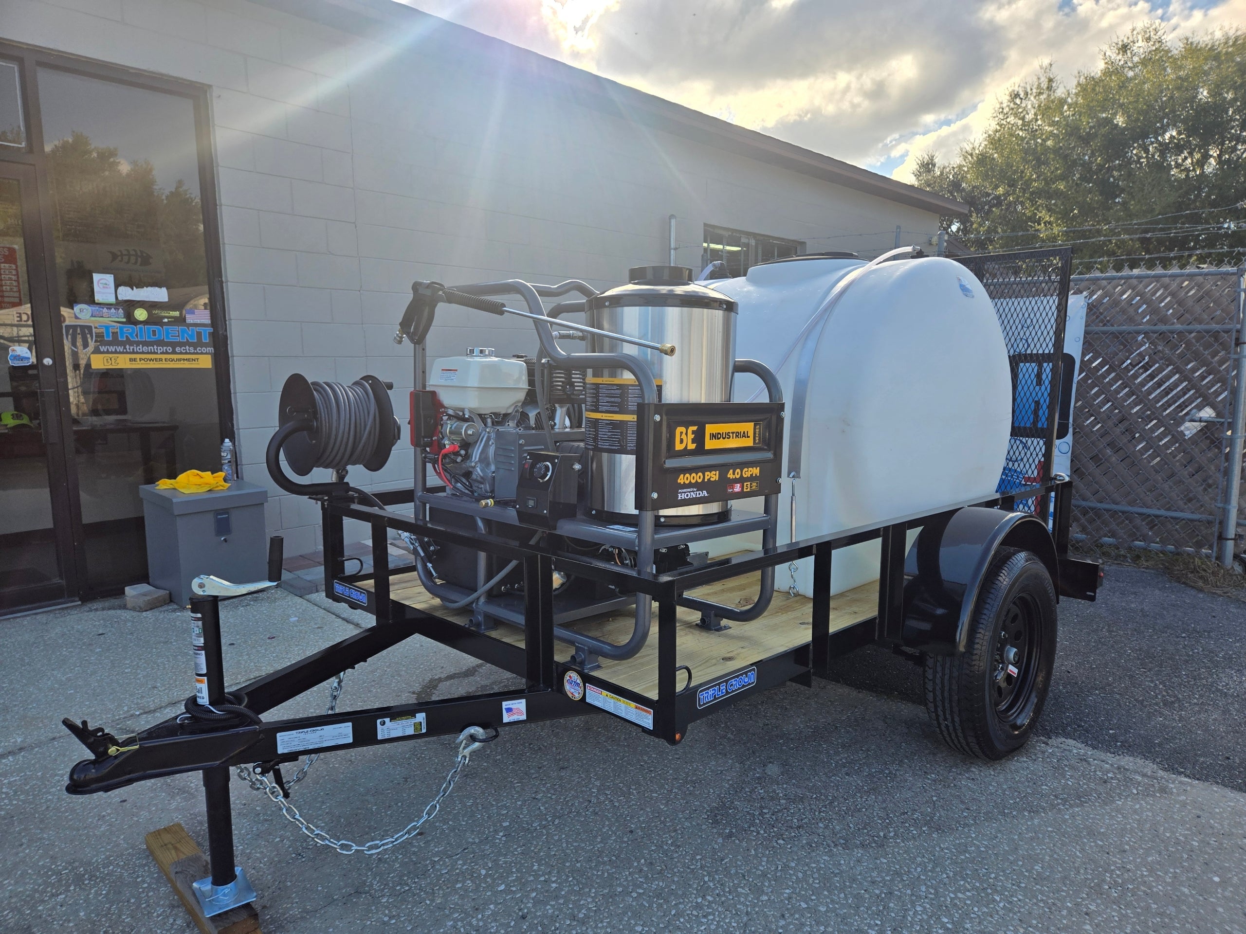 The Fire Cracker – Dirty Dog Power Wash Supply
