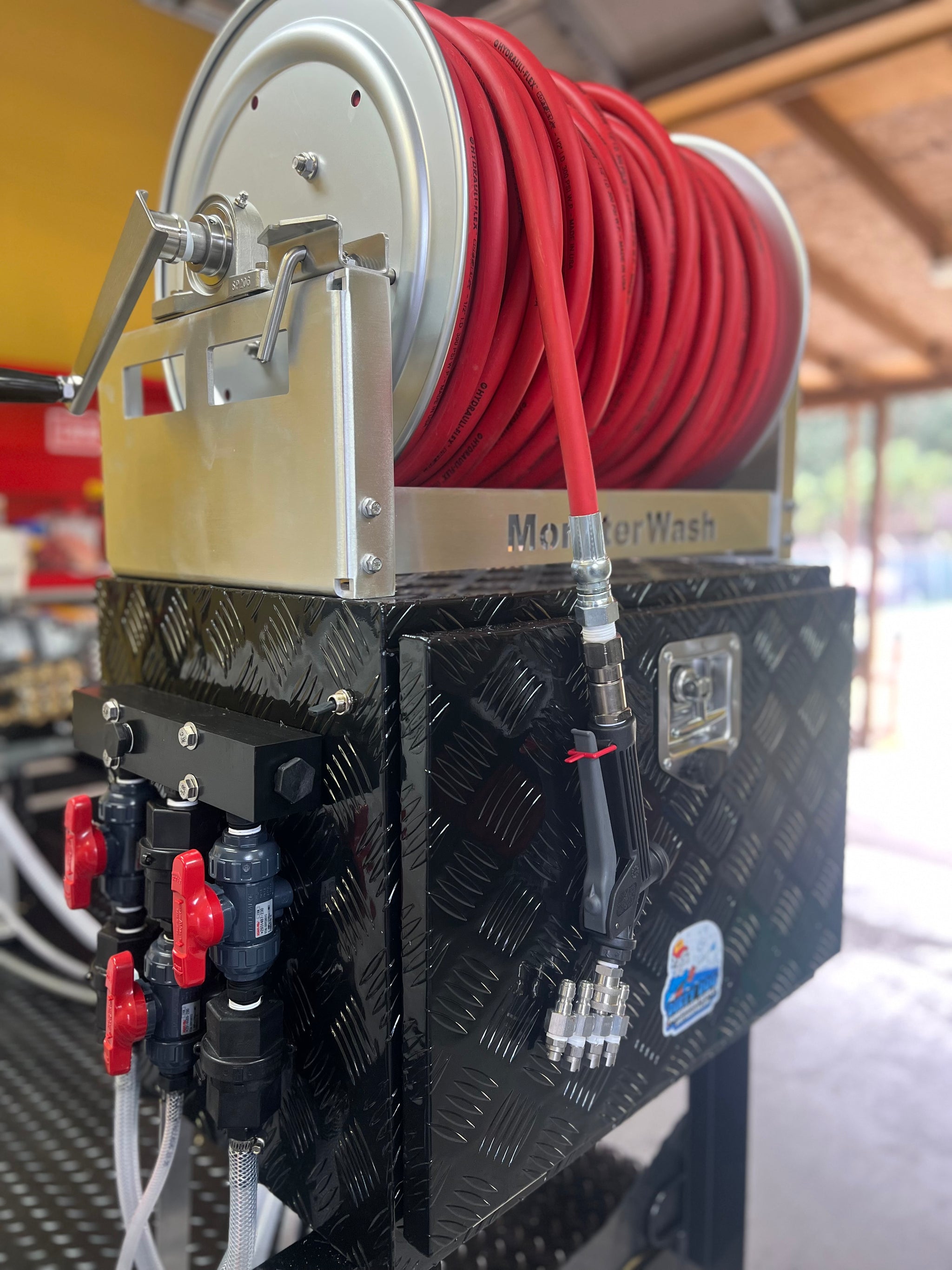 12V Soft-Wash Box – Dirty Dog Power Wash Supply